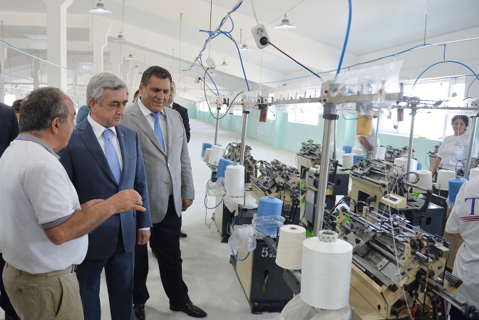 Սերժ Սարգսեան սահմանամերձ մարզին մէջ մասնակցած է շարք մը կառոյցներու ...