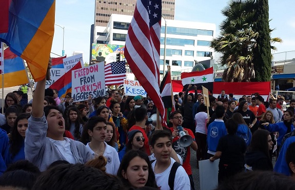 Hundreds in LA protest Turkey’s role in Kessab attacks - Diaspora ...